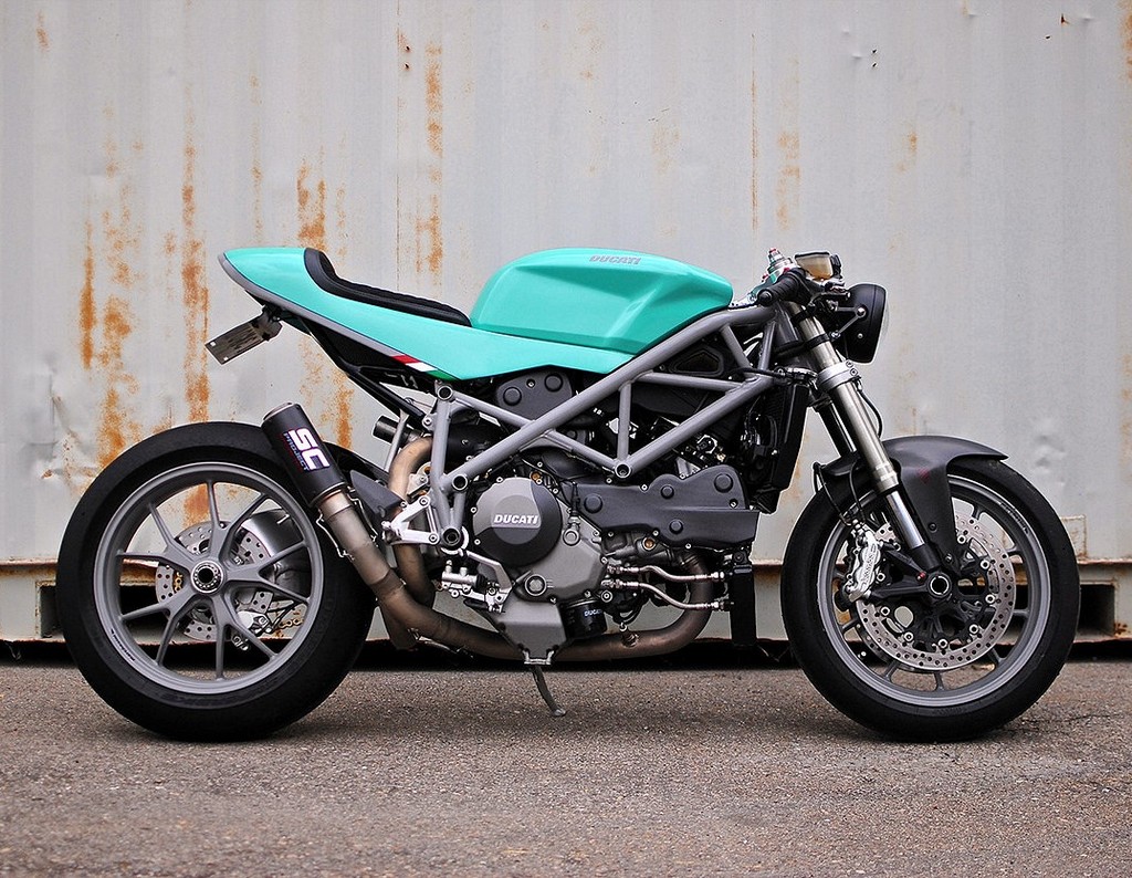 (Italiano) Ducati 848 CAN-AM CAFE': Caffè alla menta - MotoSpeciali